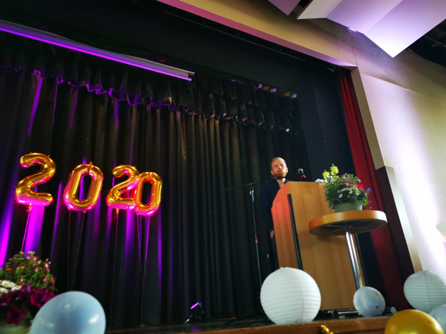 Abiturjahrgang 2020 der Erich-Fried-Gesamtschule | Erich-Fried ...